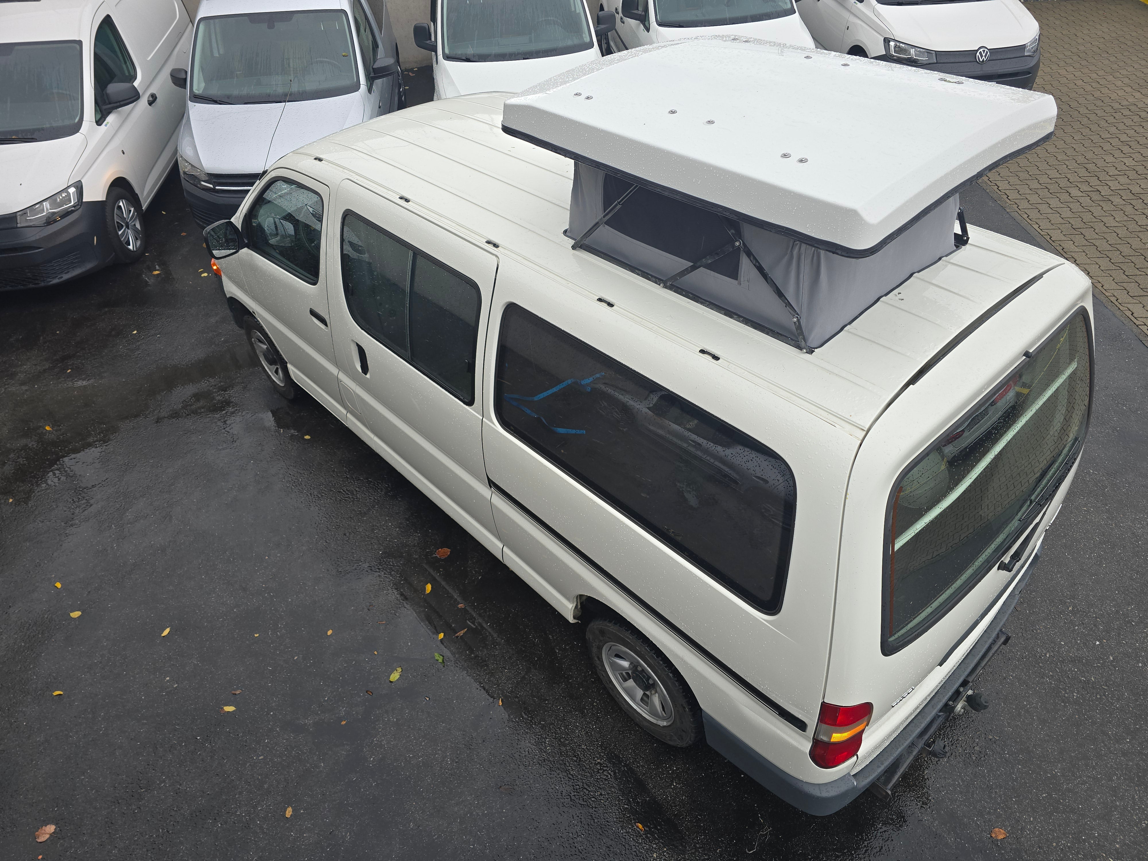 Hubdach / Aufstelldach Universal für Minicamper in weiss - inklusive M ...